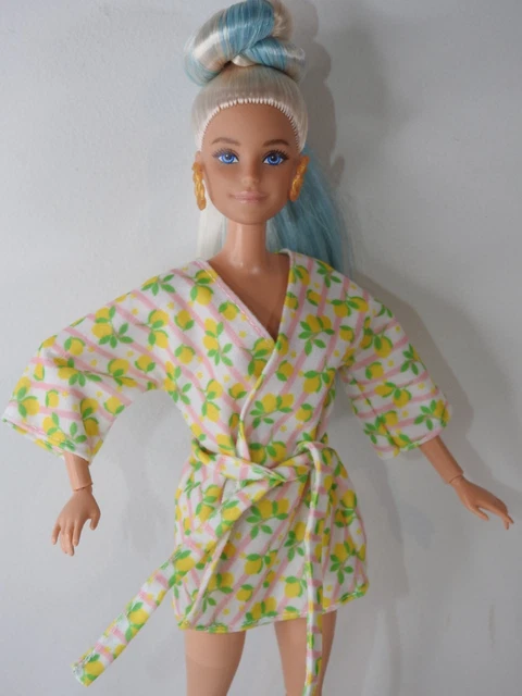 MATTEL BARBIE DOLL Clothes #22 Lemon Pattern Stripe Bath Robe With Belt ...