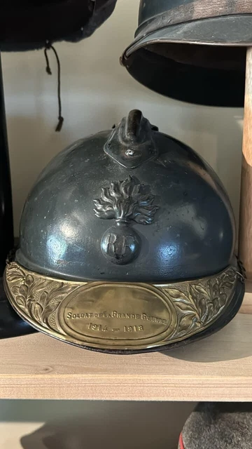 WW1 FRENCH INFANTRYMAN'S M.1915 Horizon-Blue 'Adrian' Steel Helmet ...