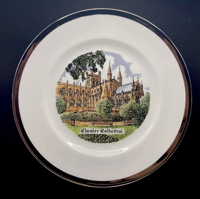 CHESTER CATHEDRAL 8' Collectors Plate Sesames Bone China Centre Royal ...