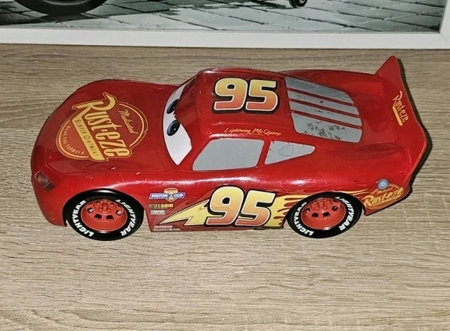 DISNEY PIXAR CARS, 8” Mattel Lightning McQueen Car, Lights and Sounds £ ...