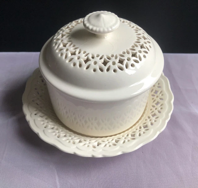 ANTIQUE LEEDS CREAMWARE Butter Tub Cover and Stand Reticulated Pattern ...