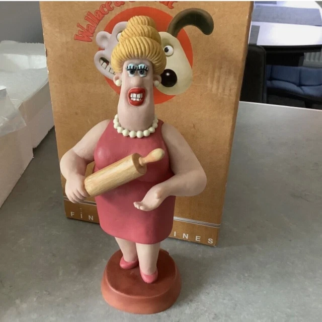 ROBERT HARROP FIGURINE ~ Wallace And Gromit - Piella Bakewell Figure £ ...