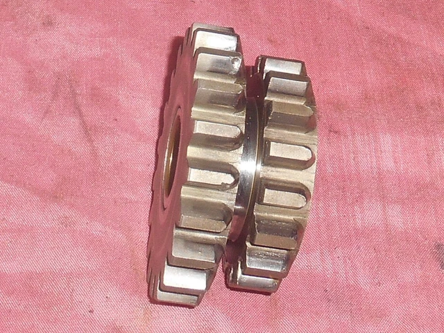 LAND ROVER SERIES 2 Reverse Gear & Shaft, Part No: 217389 £31.92 ...