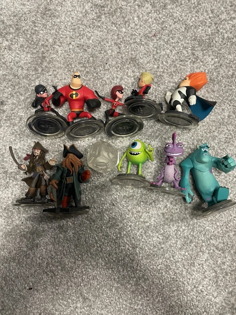 DISNEY INFINITY MONSTERS Inc, Incredibles And Pirates Of The Caribbean ...
