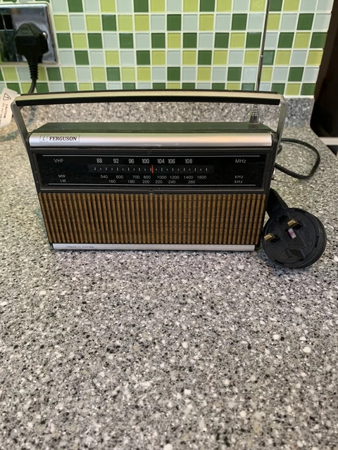 FERGUSON 3R05 RADIO TRIBAND VHF-MW-LW 1970-80s Retro Vintage working ...