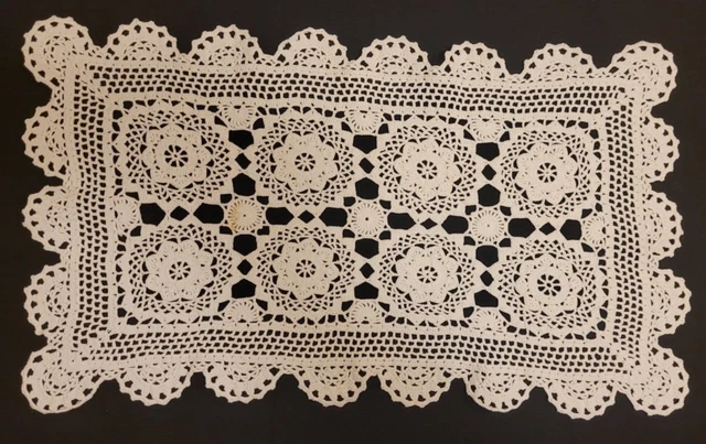 NAPPERON ANCIEN AU crochet - 60 x 36 cm EUR 35,00 - PicClick FR