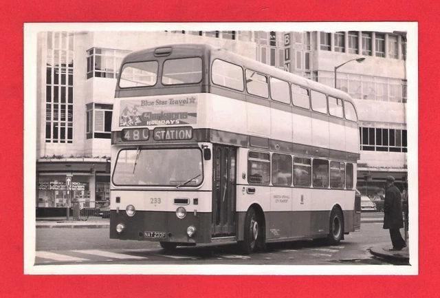 HULL CORPORATION BUS Photo - KHCT 233: NAT233F - 1968 Roe Leyland ...