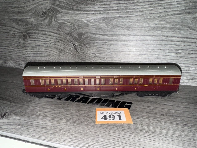 MAINLINE COMPOSITE CORRIDOR Coach Main LMS 3621 in Maroon £10.99 ...