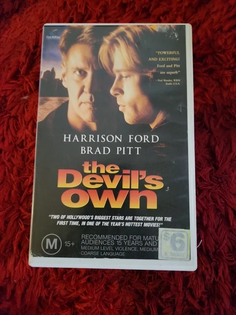 THE DEVIL'S OWN VHS Ex-Rental (1997 Harrison Ford / Brad Pitt ) V36 £11 ...