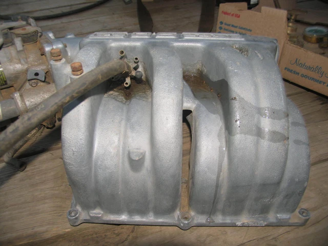 FORD HO 302 5.0 Upper EFI Intake Manifold Van Truck 86 87 88 89 90 91 ...