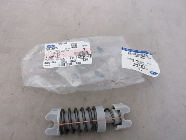 GENUINE FORD RANGER T6 MK1 Clutch Pedal Retracting Spring 1720768 £21. ...