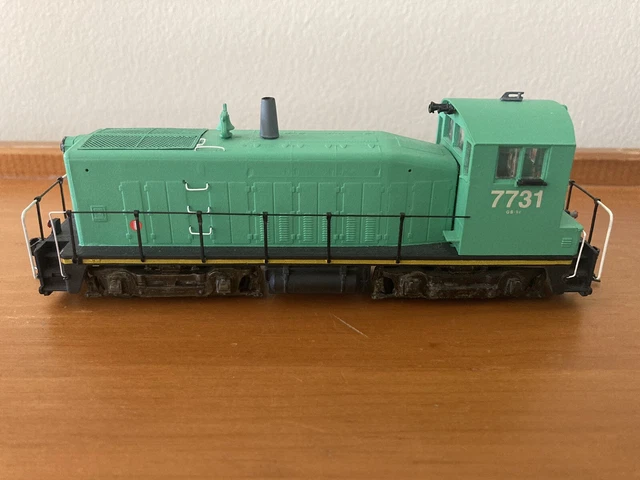 ATHEARN HO SW900/1200 Custom Dummy Switcher Locomotive $27.50 - PicClick CA