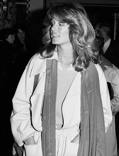 FARRAH FAWCETT AT Harrods in London. 1979 OLD PHOTO 6 $8.50 - PicClick AU