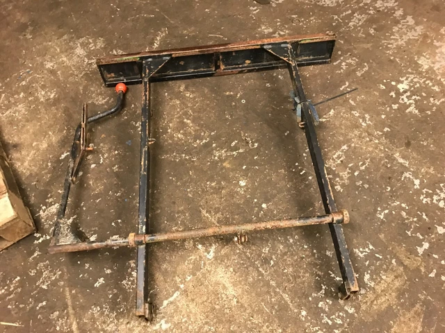 FRONT BLADE / frame / lever X John Deere 1200A Sand bunker rake....£120 ...