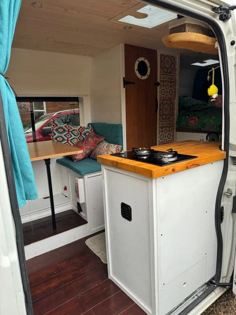 PEUGEOT BOXER PRO335 Campervan Motorhome - Stunning Conversion - low ...