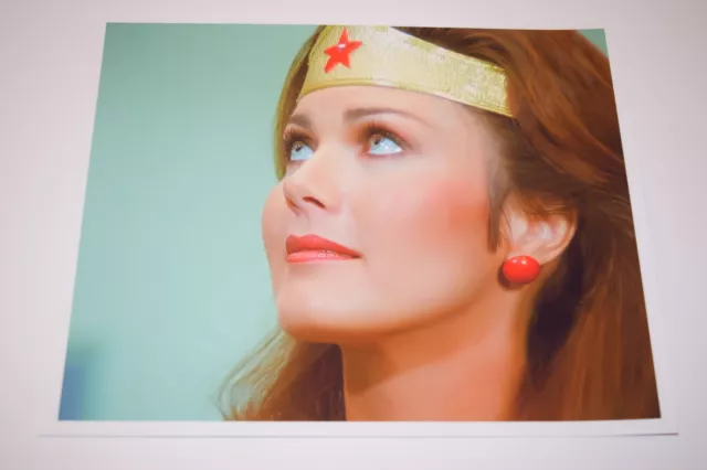 Lynda Carter Wonder Woman Pinup 8x10 Glossy Photo Busty Sexy Cleavage