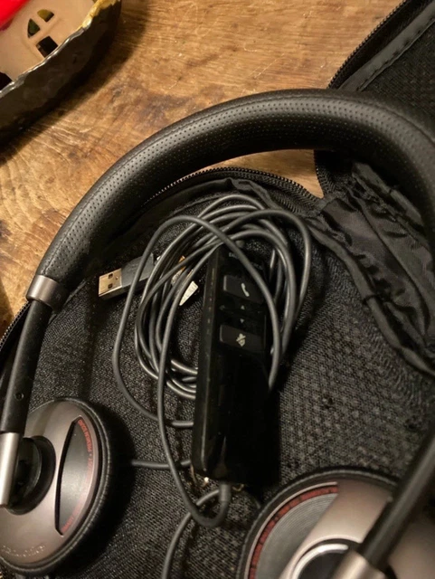 PLANTRONICS BLACKWIRE C725 On the Ear Headsets - Black (‎202581-01) £21 ...