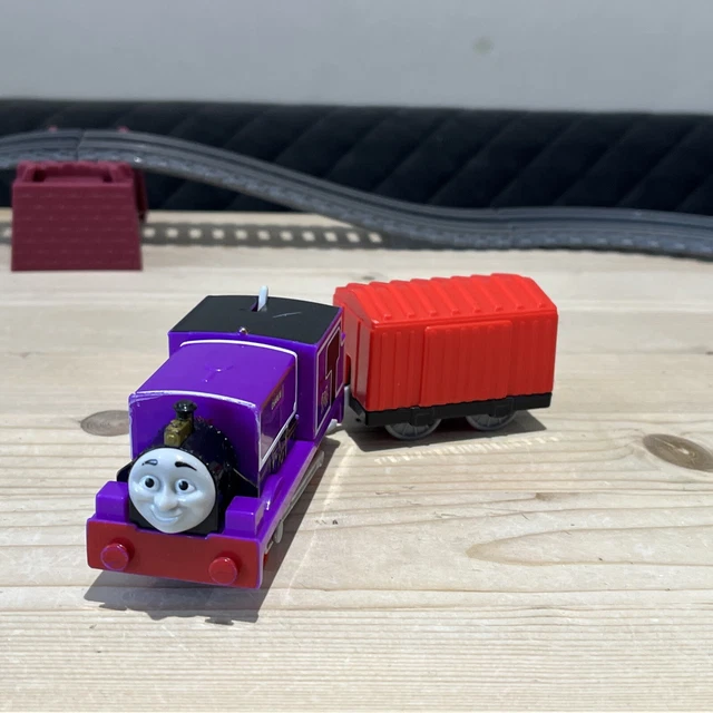 THOMAS TRACKMASTER REVOLUTION CHARLIE battery train £5.00 - PicClick UK