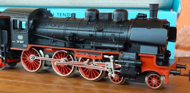 NEU AUS 1967 H0 1:87 Märklin Dampflok P8 HAMO 8398 DB BR38 Stuttgart ...