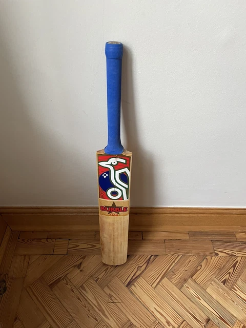KOOKABURRA BUBBLE STAR Vintage Cricket Bat. Full Size SH £99.00 ...
