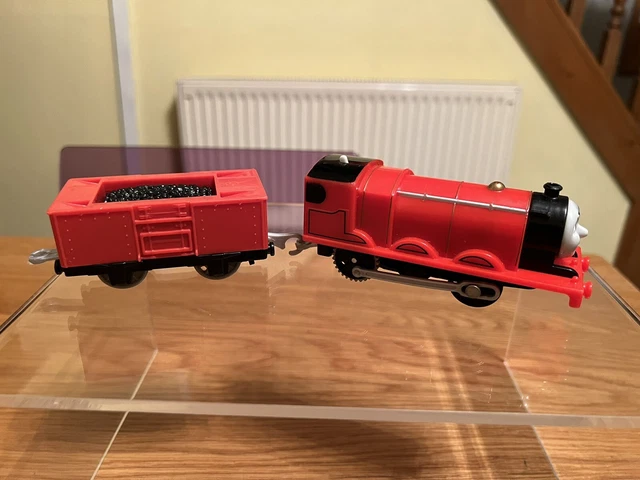 THOMAS TRACKMASTER JAMES Train And Tender £7.00 - PicClick UK