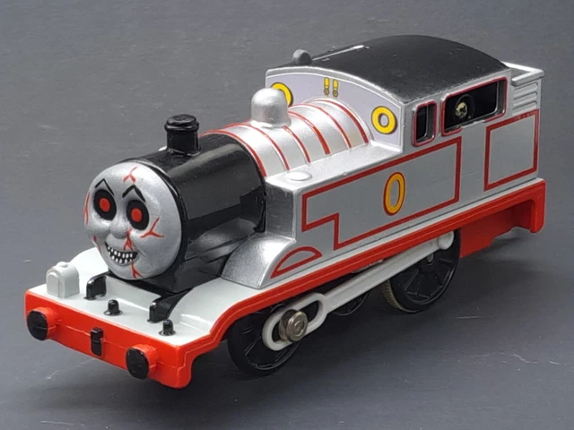 THOMAS AND FRIENDS Trackmaster Timothy The Ghost Engine 2002 TOMY ...