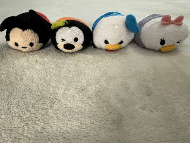 Peluche Disney Mickey Mouse Dingo Donald Duck Et Daisy Duck Tsum Tsum 6644