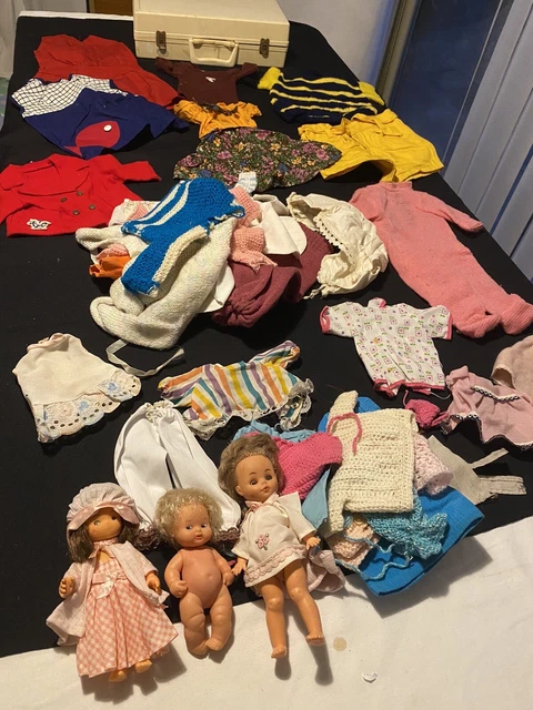 LOT DE VÊTEMENTS anciens pour poupée charlotte aux fraises et autres/5488M0 EUR 30,00 - PicClick FR