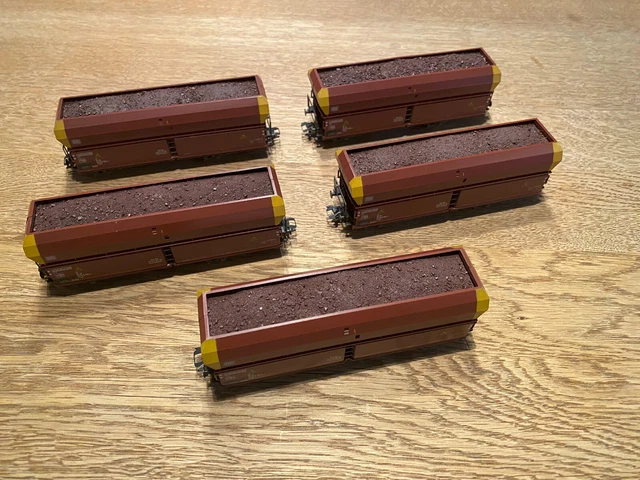 5 ST. TRIX / ROCO 47307 H0 Großgüterwagen / Selbstentladewagen der DB ...