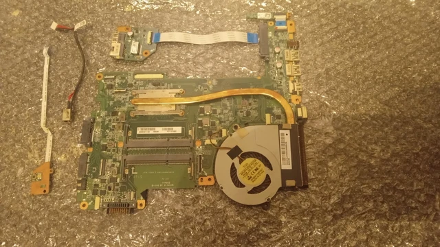 TOSHIBA SATELLITE L50D-B Motherboard Inc Amd A8 6410 Cpu Tested Working ...