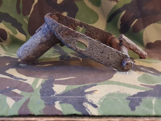 ORIGINAL WW2 GERMAN Army Wehrmacht Sdkfz 251 34/42 Vehicle Mounting ...