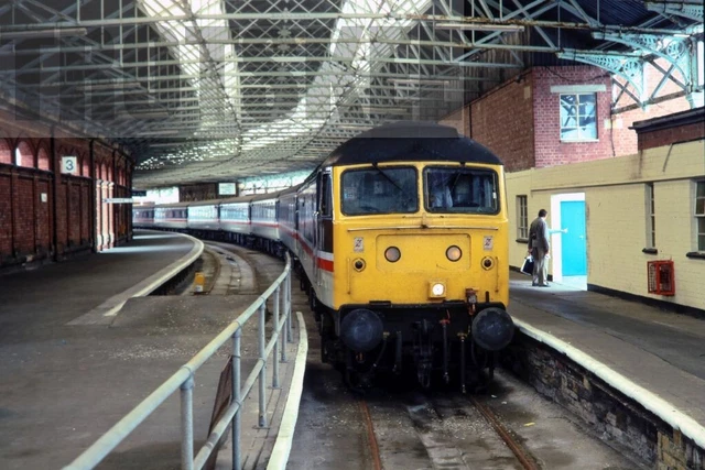 35MM SLIDE BR British Railways Diesel Loco Class 47 47483 Holyhead 1991 ...