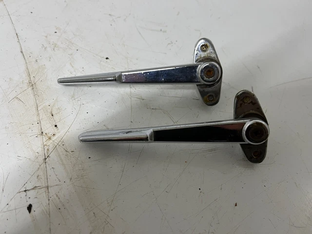 TRIUMPH SPITFIRE MK4 1500 Soft Top Hood Frame Handles Catches EUR 29,63 ...