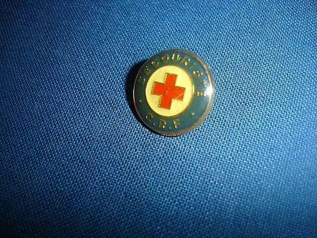 INSIGNE, BADGE, BROCHE émaillé de secouriste "C.R.F. Croix Rouge ...