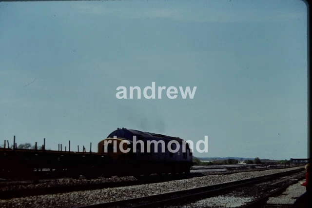 37252 CLASS 37 Diesel Locomotive On Freight 1980s Original 35mm Railway ...
