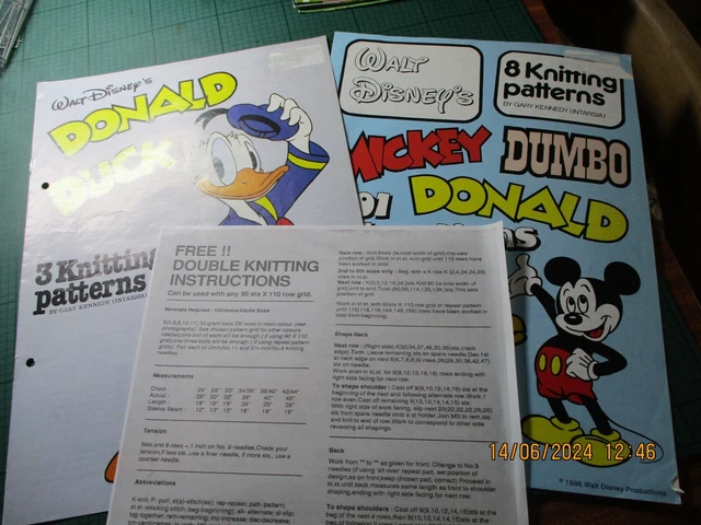 2 VINTAGE Walt Disney Gary Kennedy Intarsia Pattern Book 24"-32" 4 Ply ...