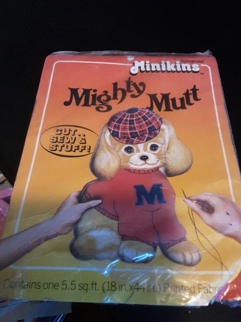 MINIKINS MIGHTY MUTT Cut Coudre et Stuff One 5,5 carrés Ft. 18 po x 44 ...