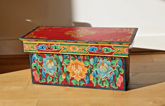VINTAGE FOLDING TIBETAN Buddhist Prayer/Ritual/Altar Table Hand Painted ...