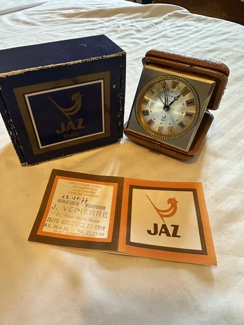 ANCIEN RÉVEIL JAZ Dans Sa Boîte / Pendule Vintage / Horloge EUR 20,00 ...