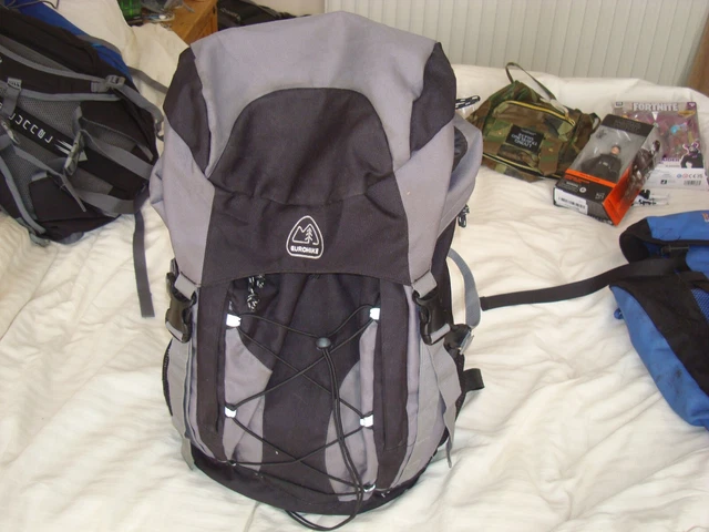EUROHIKE - PEAK 35L Rucksack - black £19.99 - PicClick UK