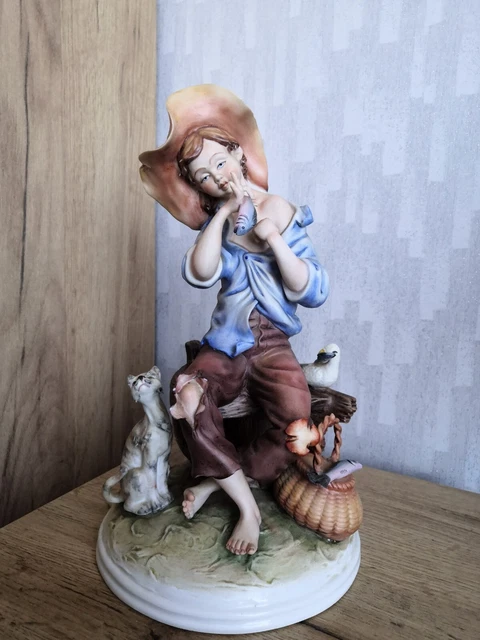 VINTAGE SPAIN GALOS Porcelain Figurine Boy With Fish £14.99 - PicClick UK