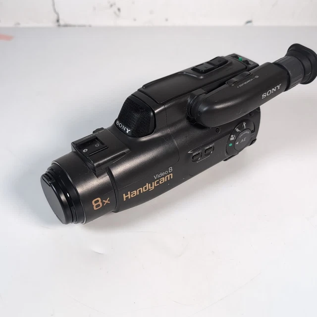 SONY VIDEO 8 Handycam Camera Recorder CCD-FX200E Handheld Camcorder ...