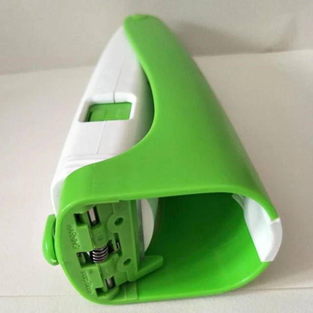 DELICACY KITCHEN GARLIC Presser Reduces The Smell of Garlic, £11.59 ...