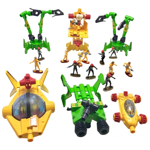 BRITAINS SPACE SERIES Vehicles Figures Accessories 1980s 💥 Stargards 💥 ...