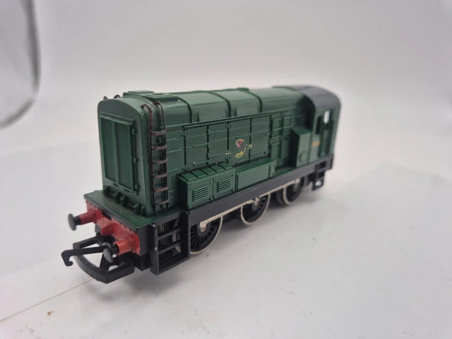 HORNBY R156 OO Gauge Class 08 BR Green "13012" Diesel Locomotive £29.95 ...