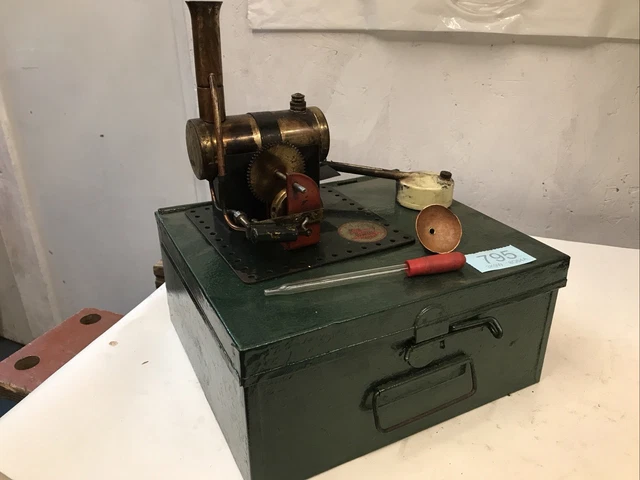 BOYS CHRISTMAS: BOWMAN WORKING Steam Engine, Metal Box, Burner & Extras ...