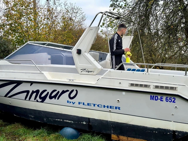FLETCHER ZINGARO 29FT 1994 -ORIGINAL CABIN CRUISER BOAT SPORTS EXPRESS ...