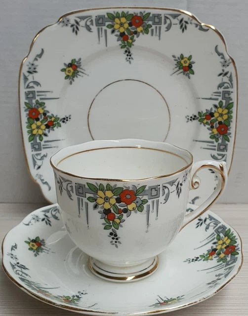 VINTAGE REID & Co Roslyn China Hand Painted Bone China Trio c1937-46 ...