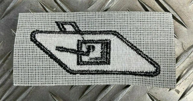 ORIGINAL BRITISH ARMY Issue Rtr Royal Tank Regiment Armoured Rundhals ...