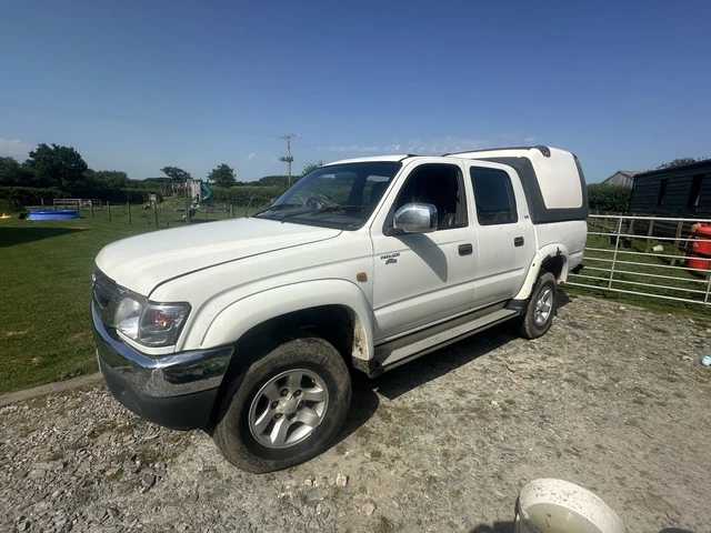 TOYOTA HILUX DOUBLE Cab Pick Up Truck 4x4 2.5 £2,300.00 - PicClick UK